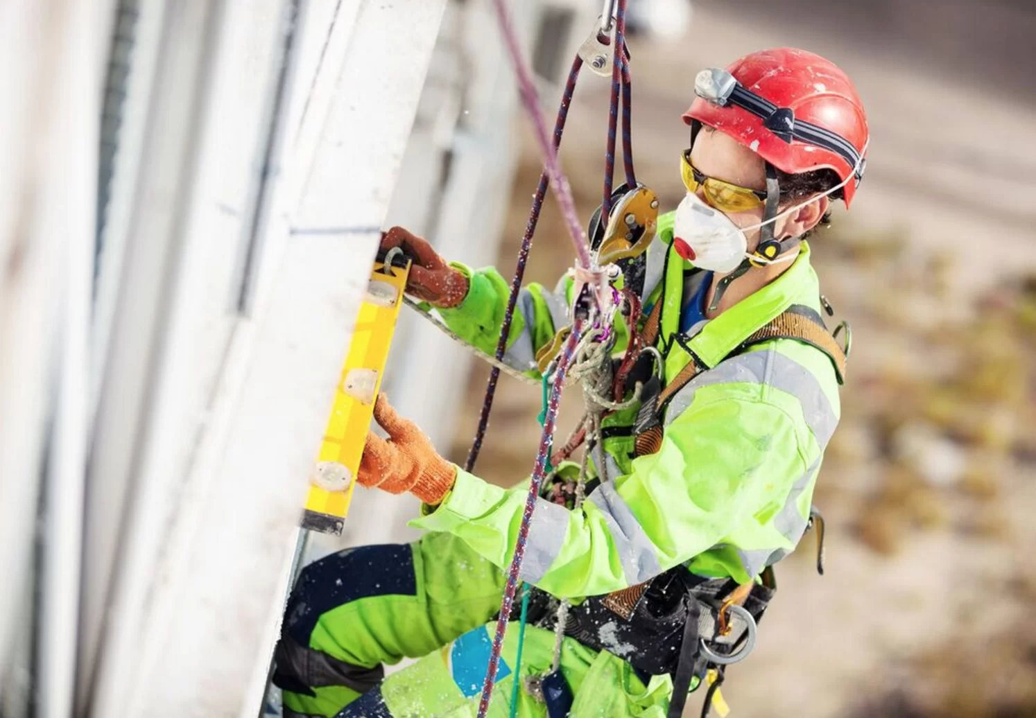 Mengenal Komponen Sistem Perlindungan Bahaya Jatuh (Fall Protection ...